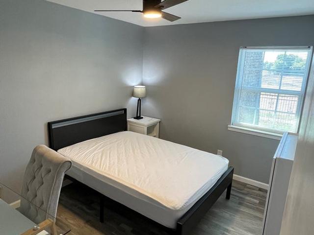 New Coliving home all bills paid w/Housekeeping