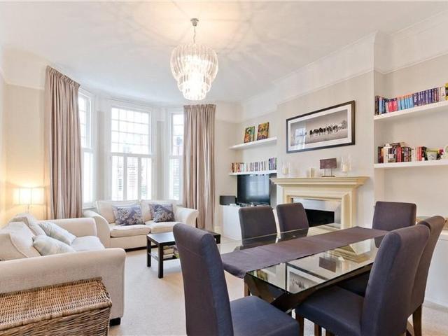 New Cavendish Street, Marylebone, London W1G, 2 bed flat to rent, £4,485 pcm | PrimeLocation