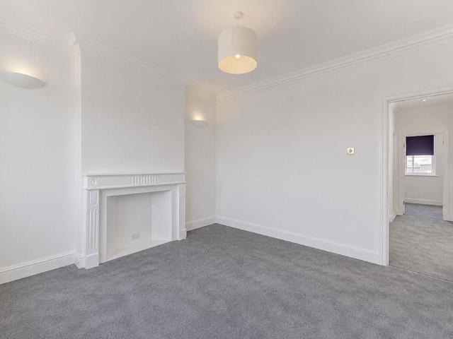 New Cavendish Street, Marylebone, London W1W, 2 bed flat to rent, £3,727 pcm | PrimeLocation