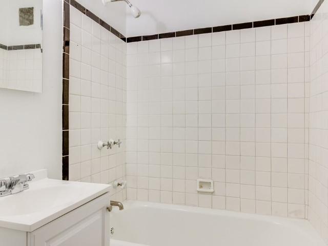 New Cadillac Square Apartments Studio Apartment for Rent at 111 Cadillac Sq, Detroit, MI 48226 Downtown Detroit