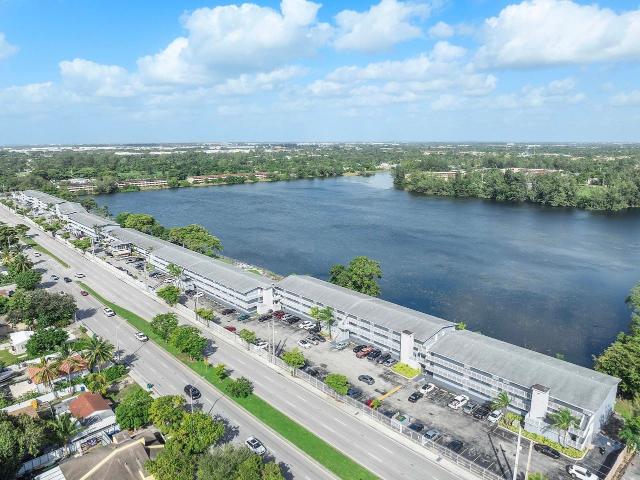 New Castle Lake 2 Bedroom Apartment for Rent at 1401 1401 North West 103rd Street, Miami, FL 33147
