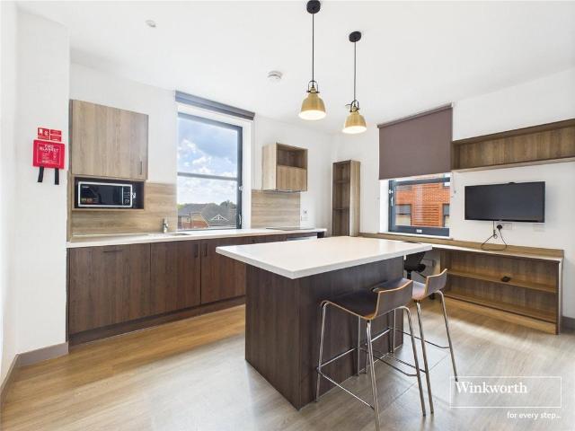 New Century Place, East Street. Studio to rent £1,283 pcm £296 pw