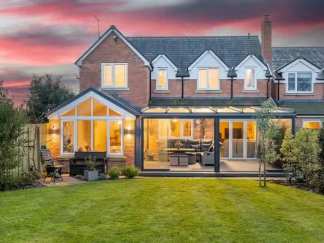 Deal! Chester Road, Alpraham, CW6, 4 bedroom, House