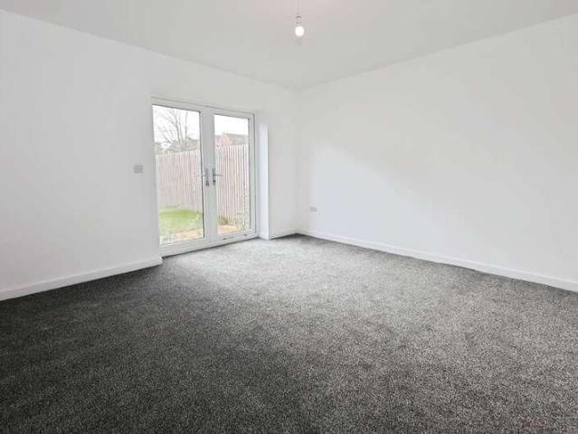 New Chester Road, Rock Ferry, CH42