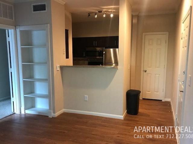 New chic apartment in far Lazybrook / Timbergrovereduced rents