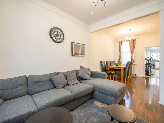 New City Road, Plaistow, London E13, 3 bed terraced house to rent, £2,600 pcm | PrimeLocation