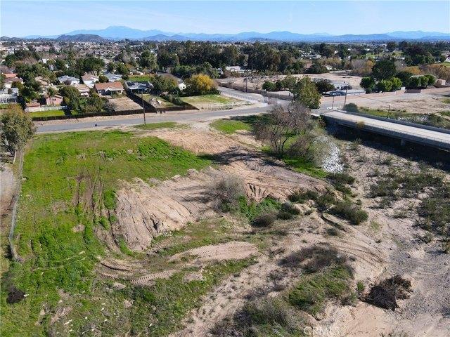 New Clay, Murrieta, CA 92562