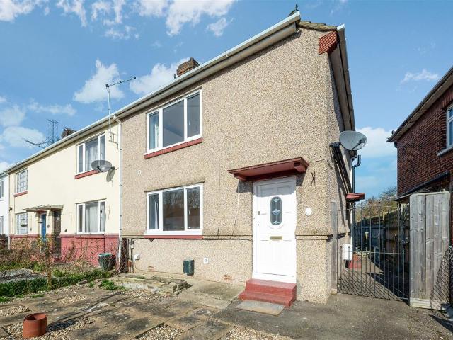 New Close, Colliers Wood SW19, 3 bed property to rent, £2,250 pcm | PrimeLocation