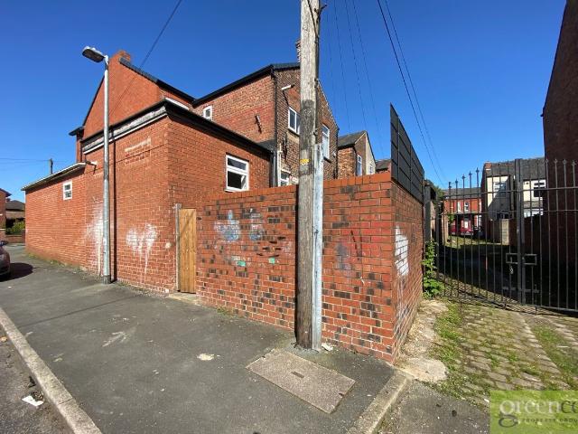New Cross Street, Weaste, Salford M5, 1 bed flat to rent, £750 pcm | PrimeLocation