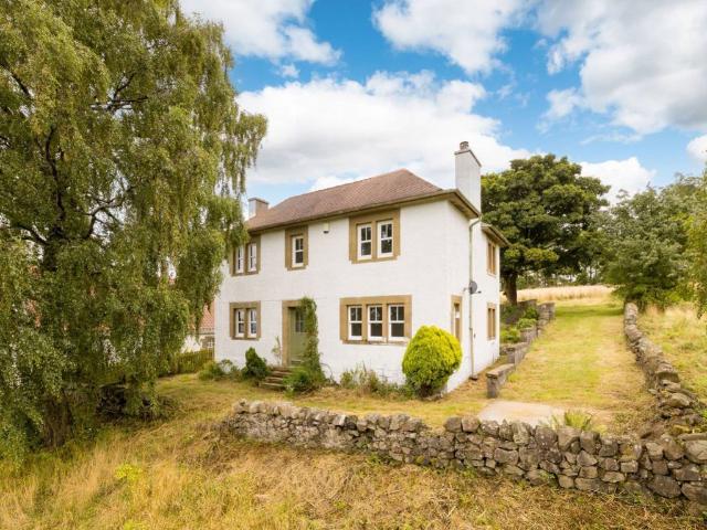 New Airngath Farmhouse, Linlithgow, West Lothian EH49, 3 bed detached house to rent, £1,850 pcm | PrimeLocation