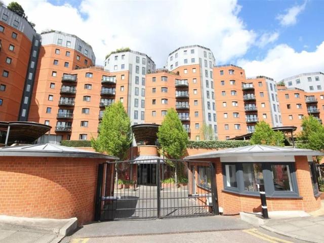 New Atlas Wharf, Canary Wharf, London E14, 2 bed flat to rent, £2,200 pcm | PrimeLocation