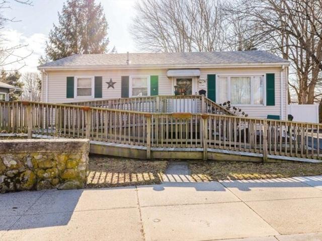 New Boston Rd, Fall River, Home For Sale