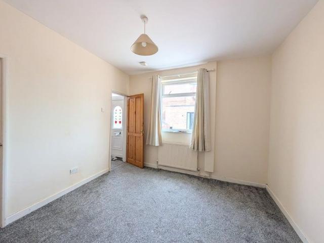 New Barlborough Close