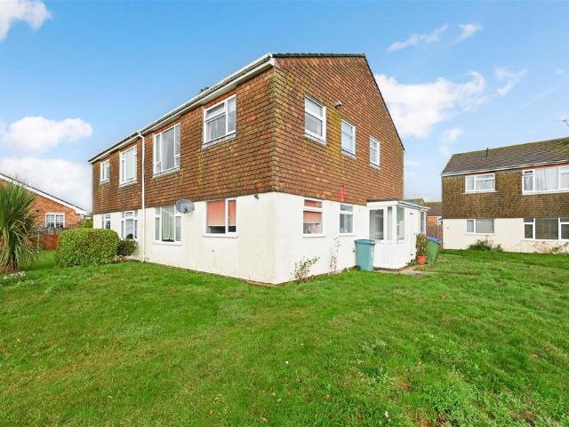 New Barn Lane, North Bersted 2 bed apartment to rent £1,150 pcm £265 pw