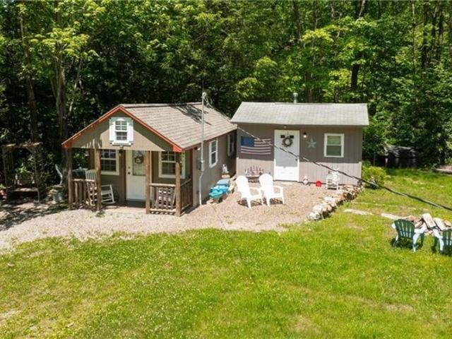 New Beaver Creek Rd, Markleysburg, Home For Sale