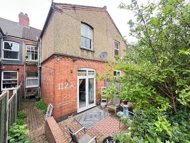 New Bedford Road, Luton, Bedfordshire LU3, 2 bed flat to rent, £1,100 pcm | PrimeLocation