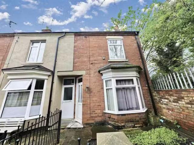 New Bridge Road, Hull 3 bed terraced house for sale £85,000