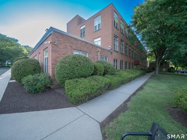 New Britain Rd Apt,berlin, Condo For Sale