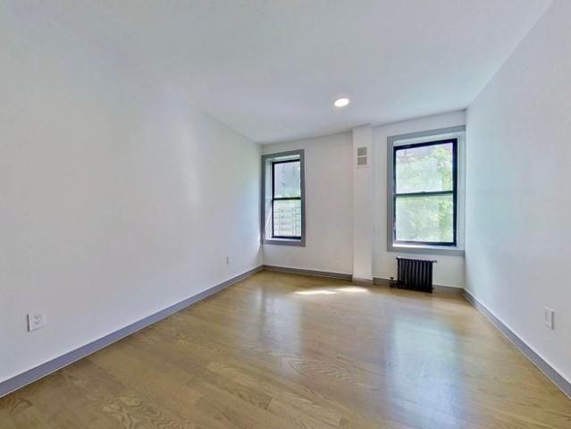 NEW GUT RENO ROOMS 5BR /2BA W& D JULY