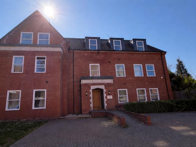 New Dover Road, Canterbury CT1, 2 bed flat to rent, £1,250 pcm | PrimeLocation
