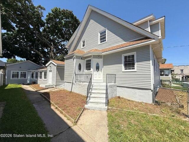 New Dorp Plz N, Staten Island, Home For Sale