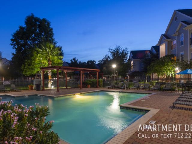 New deal! huge flat with washer/dryer connections! apartments in Kingwood