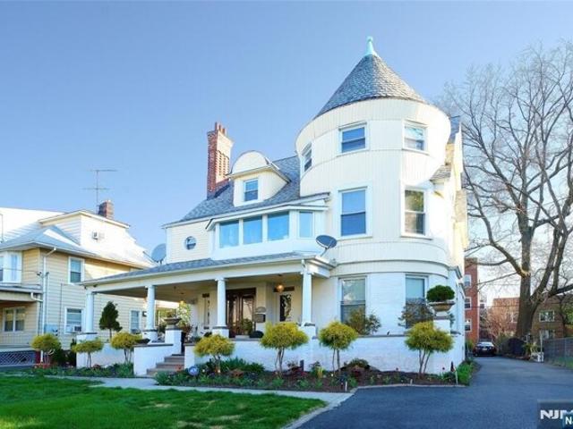 New England Ter, Orange, Home For Sale