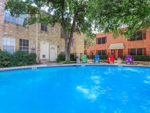 New England Village 1 Bedroom Apartment for Rent at 130 Melrose Pl, San Antonio, TX 78212