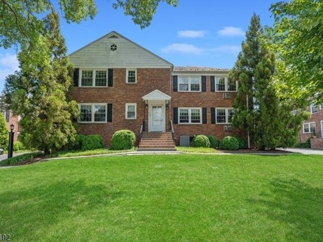 New England Ave Unit,summit, Condo For Sale