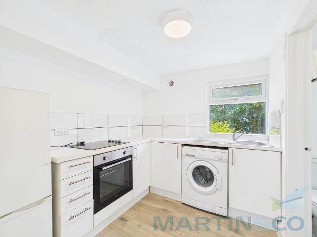 New England Road, Brighton BN1, Studio to rent, £1,000 pcm | PrimeLocation