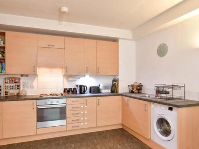 New England Street, Brighton, 2 Bedroom Flat