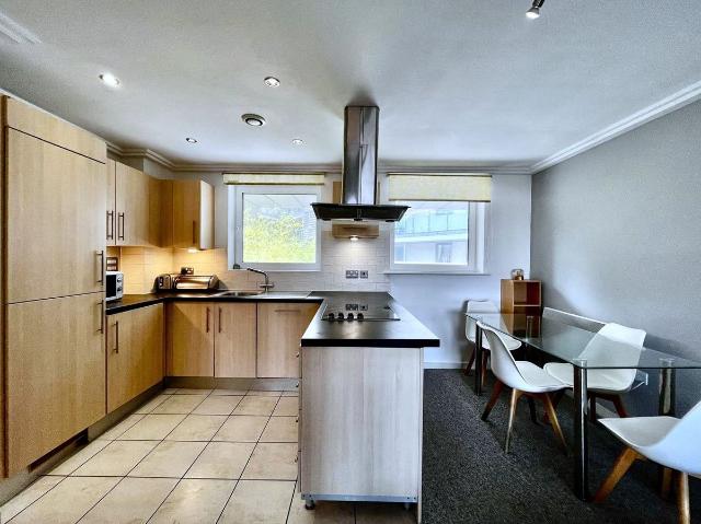 New England Street, Brighton BN1, 2 bed flat to rent, £1,850 pcm | PrimeLocation