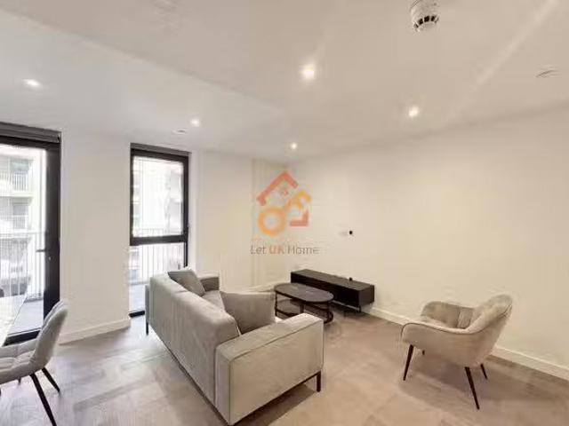 Cheap Flat to rent in 4 Merino Gardens, London E1W