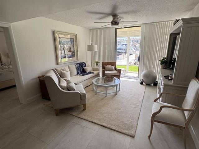New furnished apartment