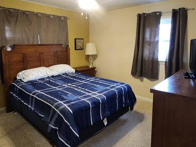 New Furnished Room Listing