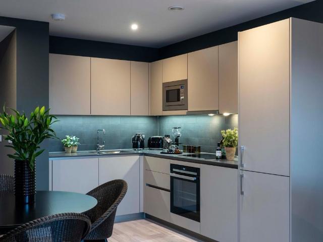 New Kent Road, London SE1 1 bed flat to rent £2,485 pcm £573 pw