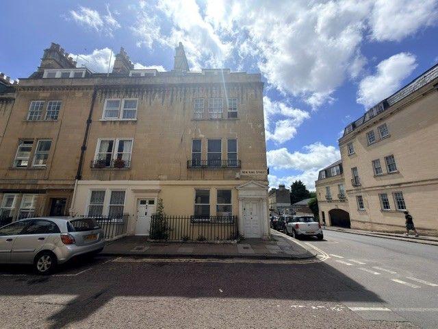New King Street, Bath BA1, 2 bed flat to rent, £1,725 pcm | PrimeLocation