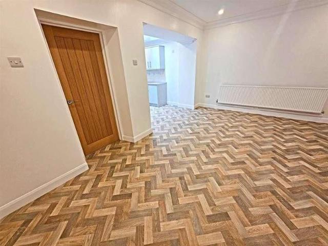 New King Street, Gelli, Pentre, CF41