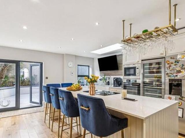New Kings Road, London, 4 Bedroom Terraced