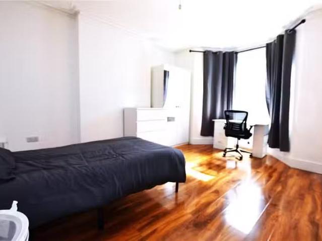 Unique House share for rent in Boswell Road, Thornton Heath, CR7