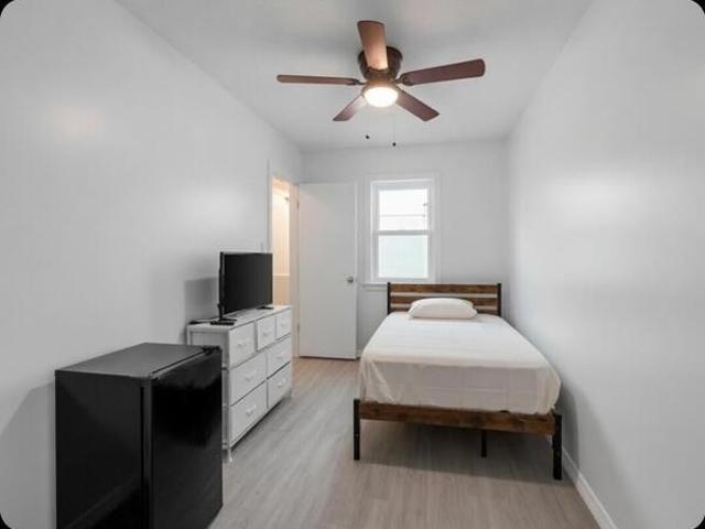 New home in Palm Bay with high speed internet and free utilities!