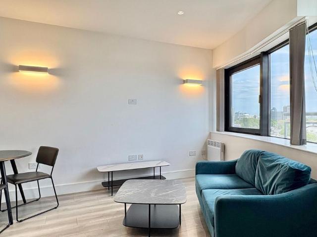 New Horizons Court, Brentford TW8, 1 bed flat to rent, £1,650 pcm | PrimeLocation