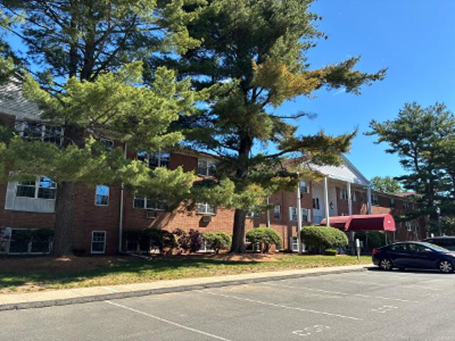 New Haven Ave Apt 74