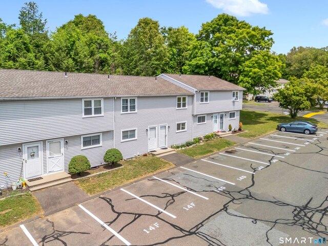 New Haven Rd Apt H, Naugatuck, Home For Sale