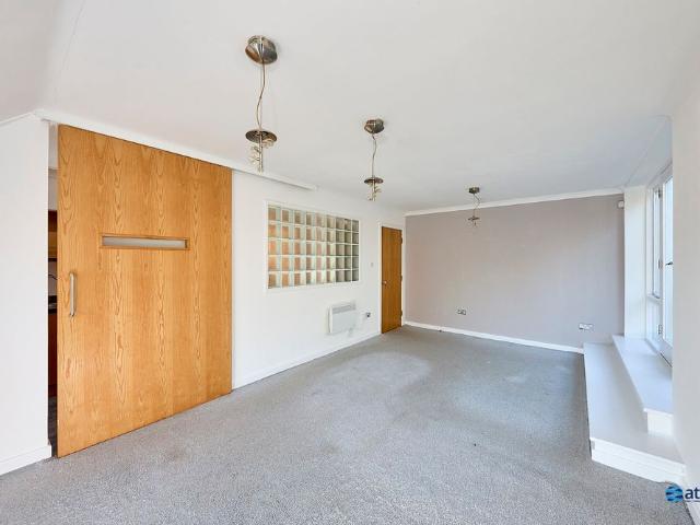 New Hawthorne Gardens, Mossley Hill, L18, L4, Chiltern