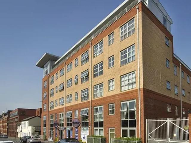 New Hall Court, Birmingham, B3 1PP, United Kingdom | 2 bed apartment for rent #139333499 | Rentberry