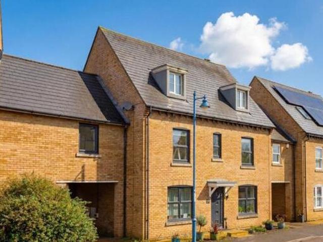 New Hall Lane, Great Cambourne, 6 Bedroom Terraced
