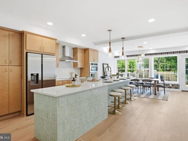 New Hampshire Ave Nw, Washington, Home For Sale
