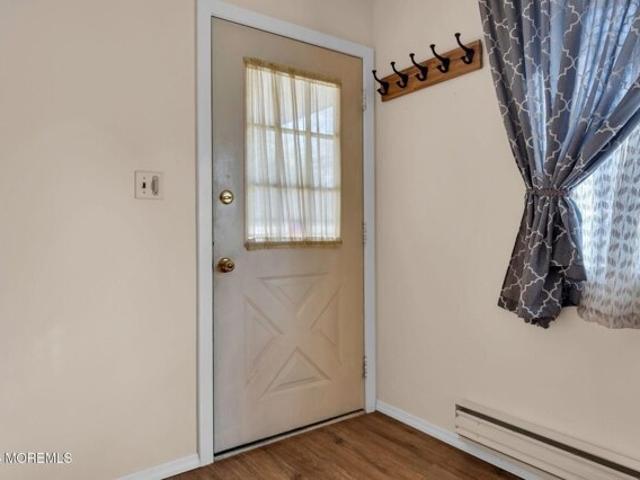 New Hampshire Ln Unit B, Manchester, Property For Sale