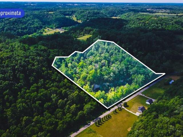 New Harmony Rd, Hartsville, TN 37074